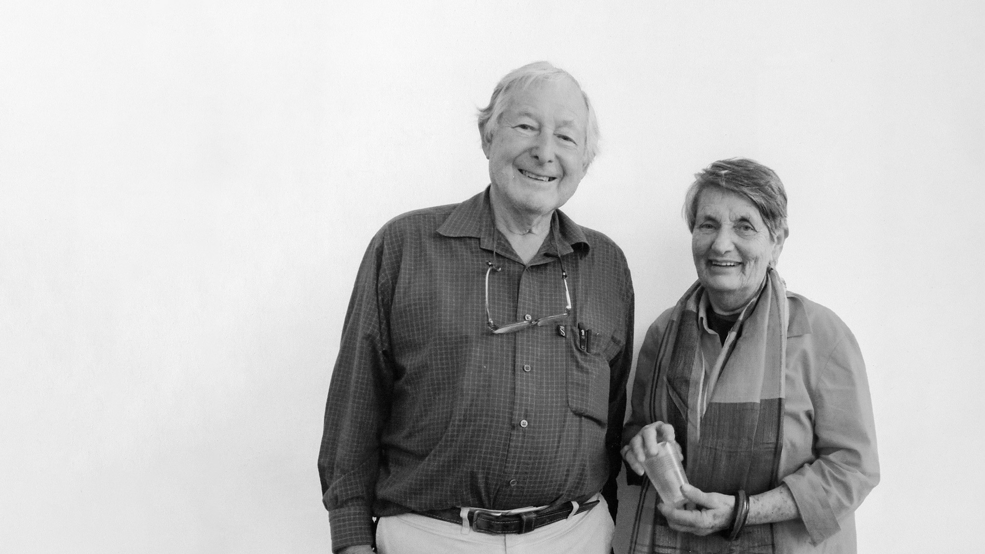 THE MICHAEL & VALERIE GREGG COLLECTION - Leski Auctions